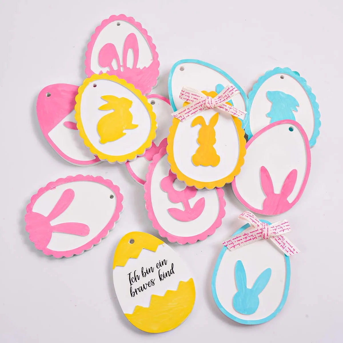 6 Cavity Easter Bunny Pendant Mold – Oval Ornament Design – Fynzio